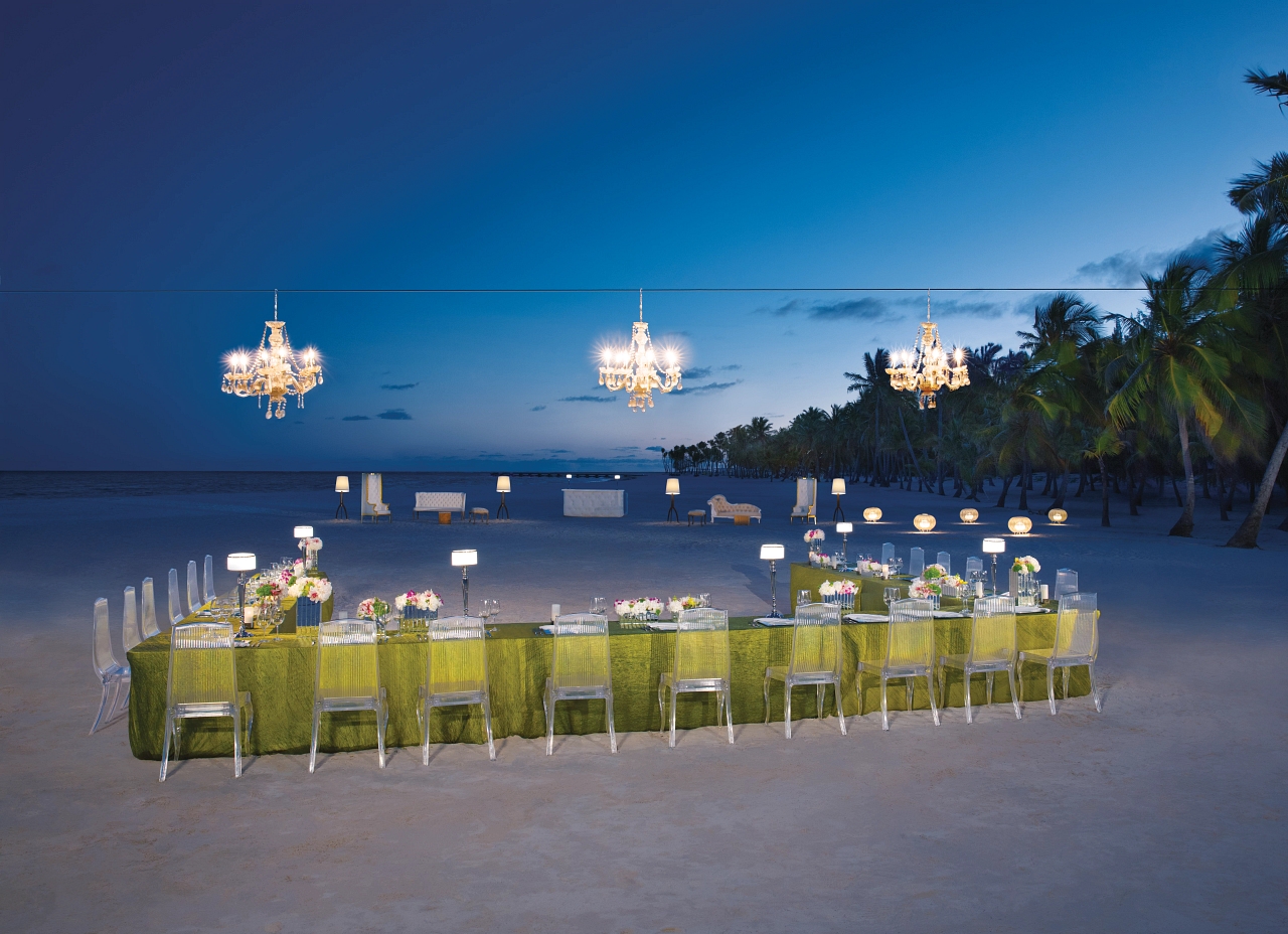 Secrets Resorts Weddings - Destination Wedding and Honeymoon Experts